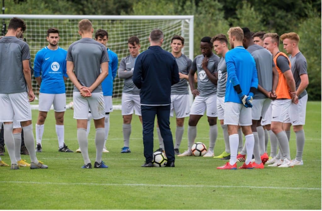 Fundamentos Clave del Defensa Central - MBP School of coaches